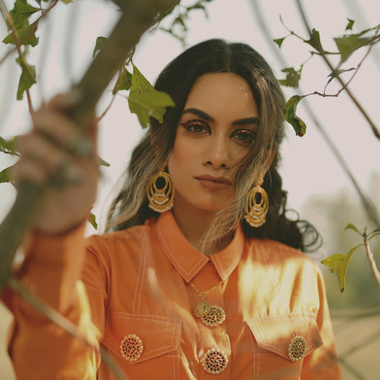 Dhee Biography, Age, Career, Net Worth, Boyfriend - Bollywood Celeb Net ...