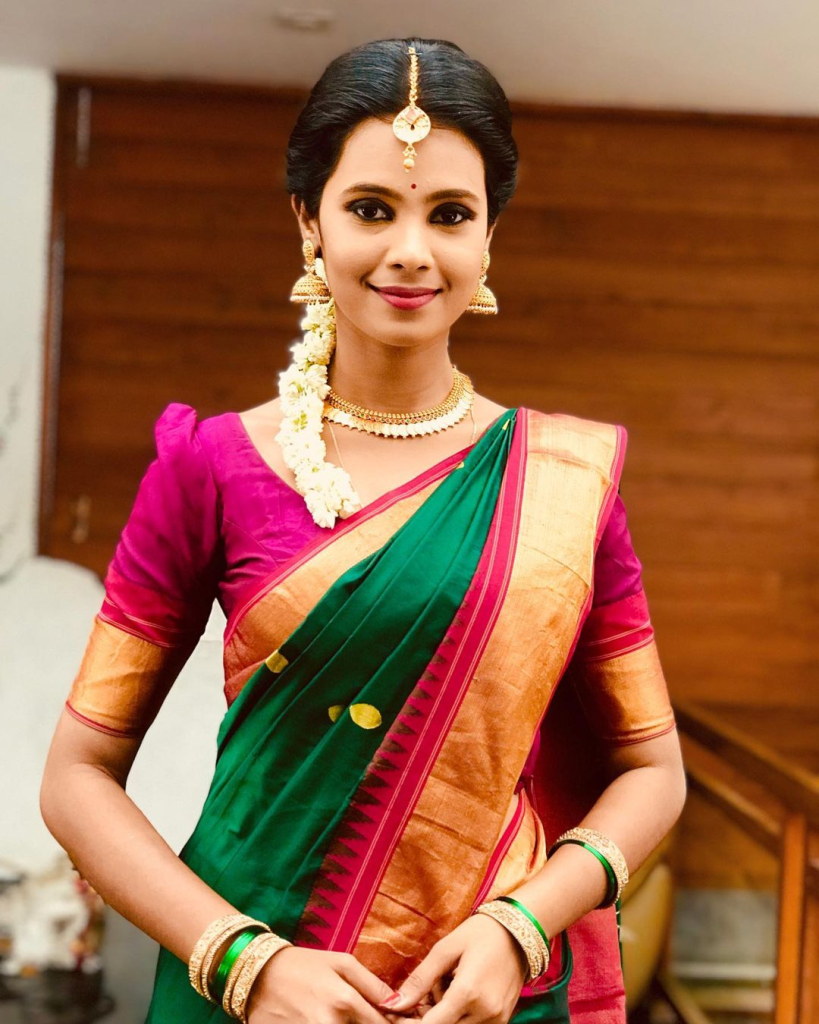 Anusha Prathap Age, Height, Net Worth, Career, Instagram, Husband ...